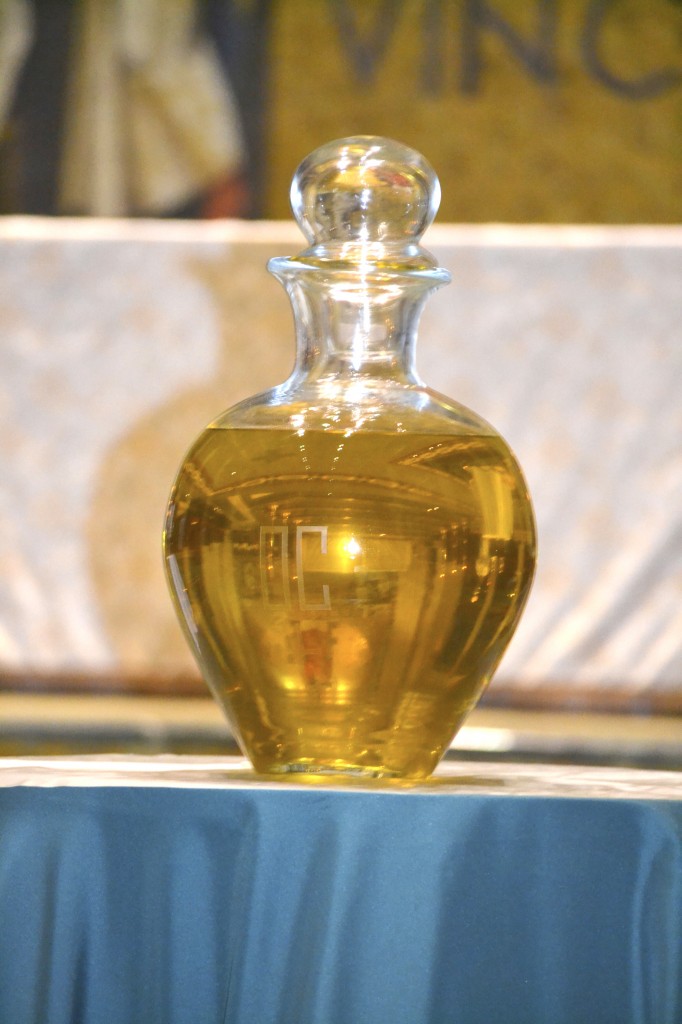 Holy Week Liturgies highlight beauty of the church - Catholic Telegraph