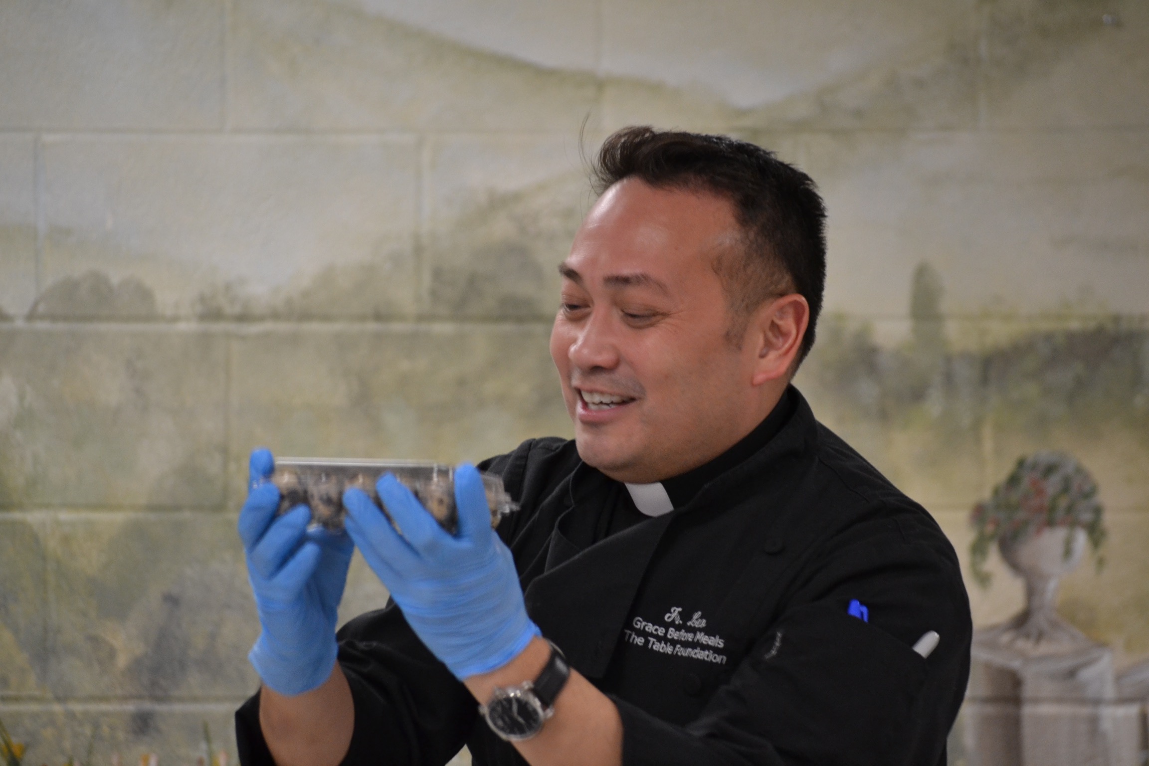 Priest chef Father Leo opens restaurant to serve second chances and ...