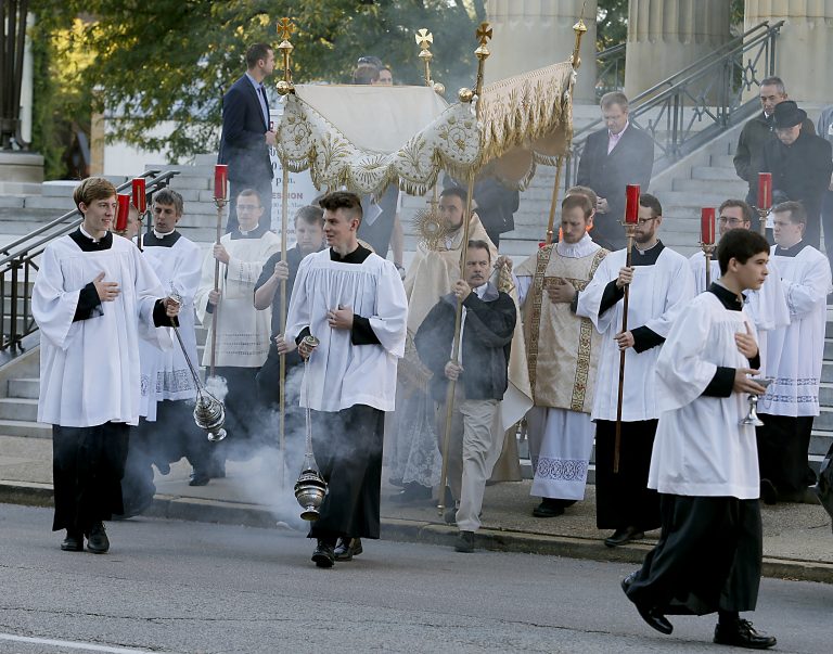 A look back at the 5th Annual Eucharistic Procession – Catholic Telegraph
