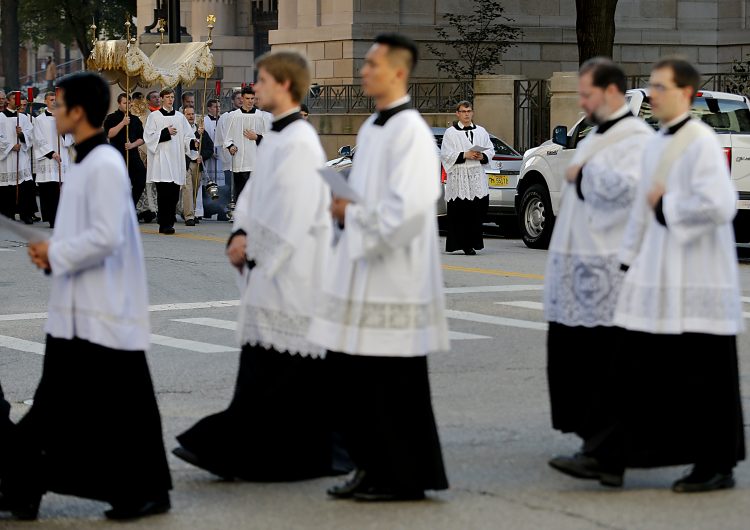 A look back at the 5th Annual Eucharistic Procession - Catholic Telegraph