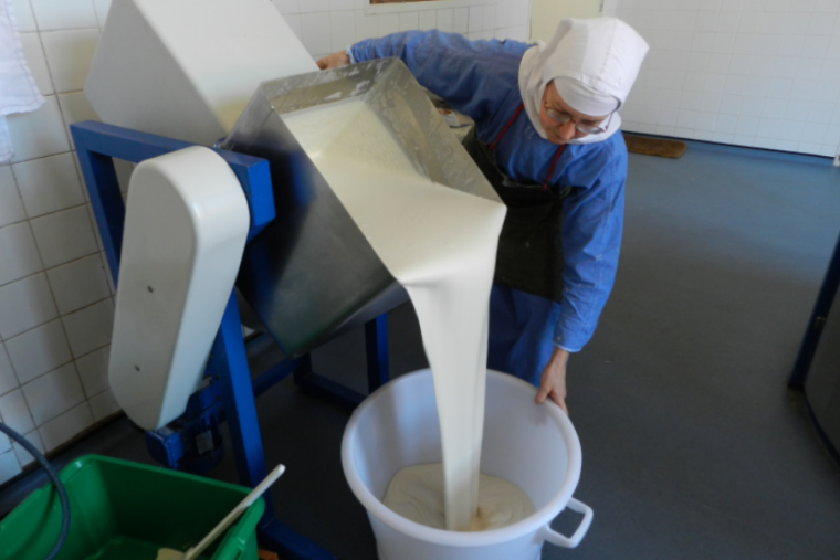 Nuns put altar bread production on hold as they weather pandemic ...