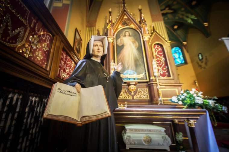 7 things you need to know about St. Faustina and her vision of Hell ...