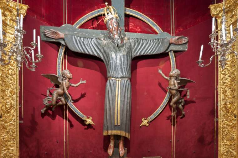 Scientists confirm Italian crucifix is oldest wooden statue in Europe ...