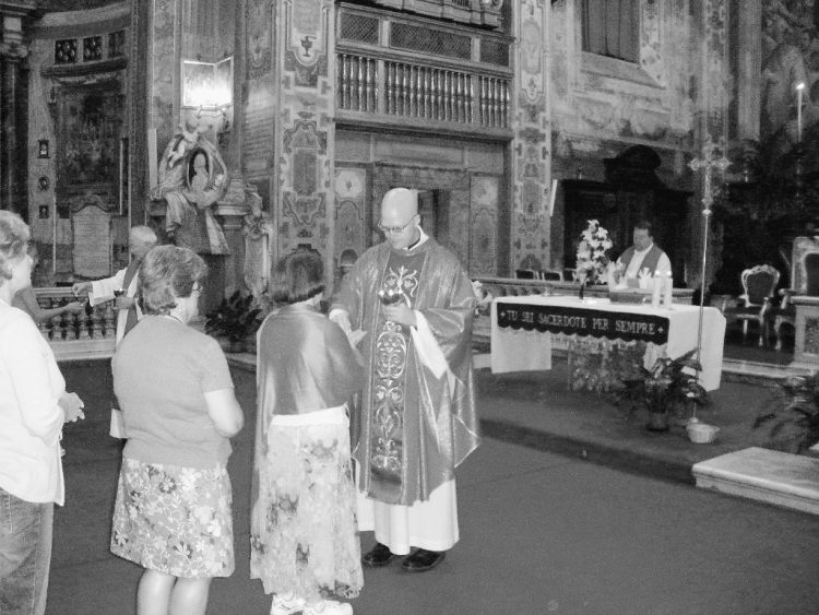 Looking Back: Archbishop Schnurr receives pallium in Rome - Catholic ...