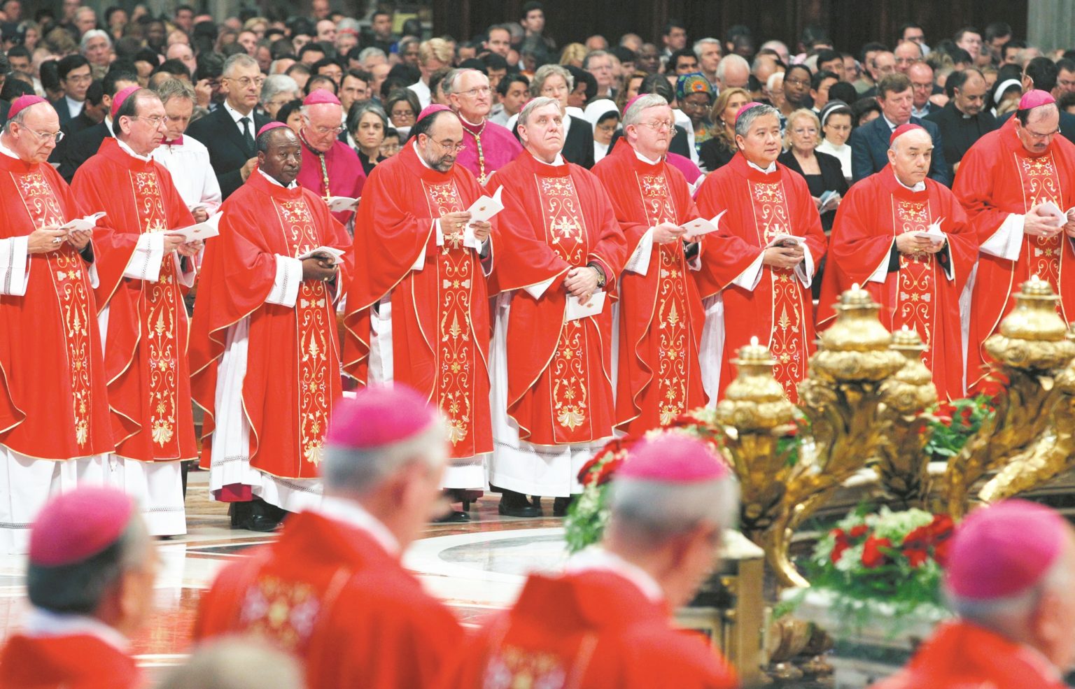 Looking Back: Archbishop Schnurr receives pallium in Rome - Catholic ...