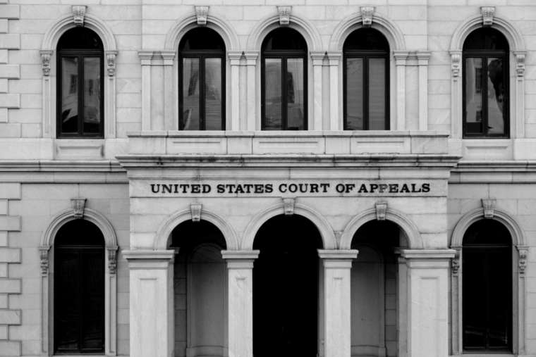 Archdiocese of Chicago to court: Let parishes choose their staff ...