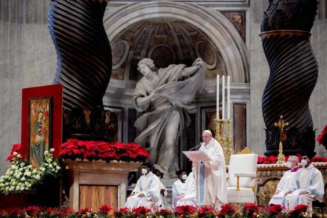 Pope Francis: Let us place the new year under the protection of Mary ...