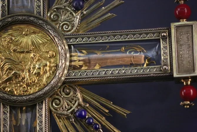 The relics St. Helena brought to Rome from the Holy Land - Catholic ...
