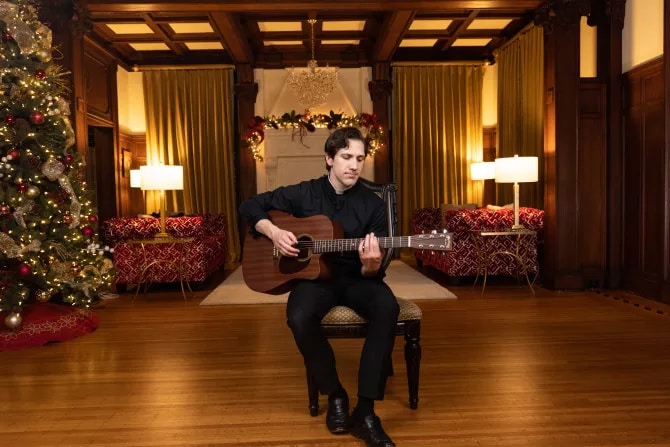 Celebrate the joy of the season with ‘The Great Big Christmas Show ...