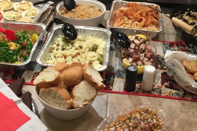 Where does the ‘Feast of the 7 Fishes’ Christmas Eve tradition come ...