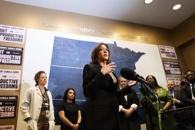 Kamala Harris becomes first vice president to visit abortion clinic ...