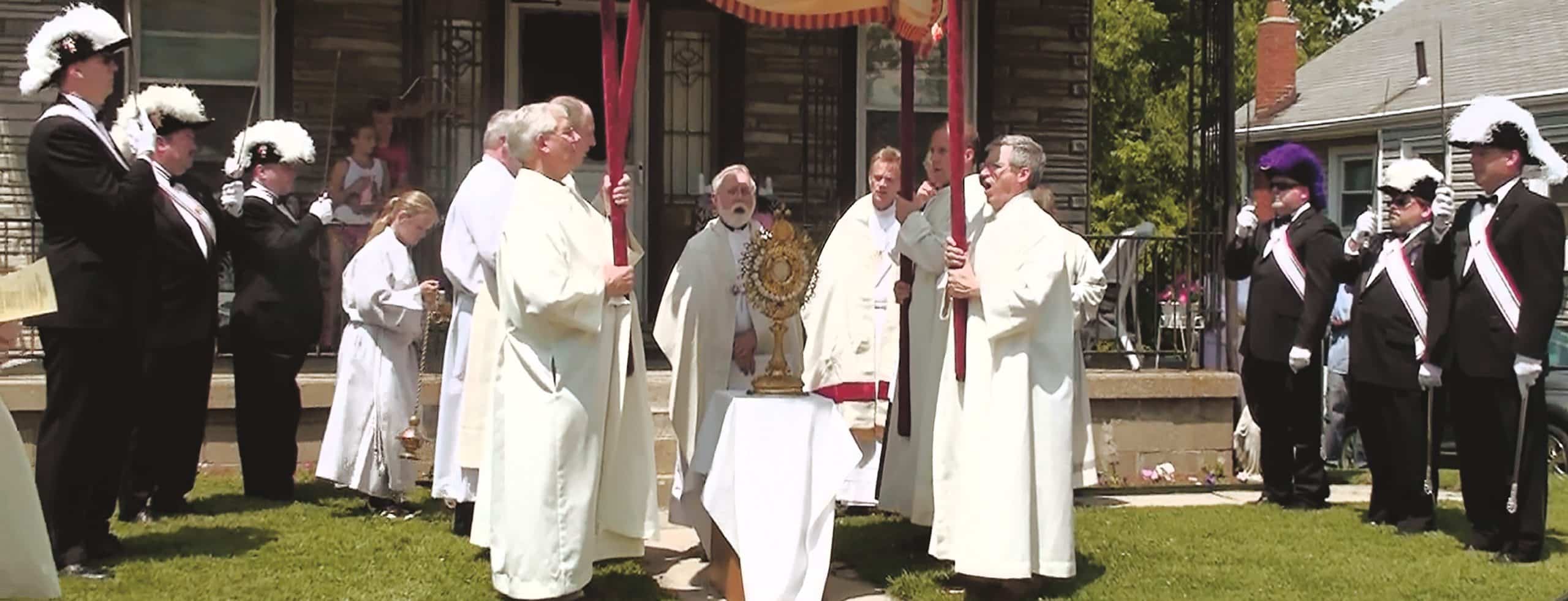 Procession Brings Family of Parishes Together - Catholic Telegraph